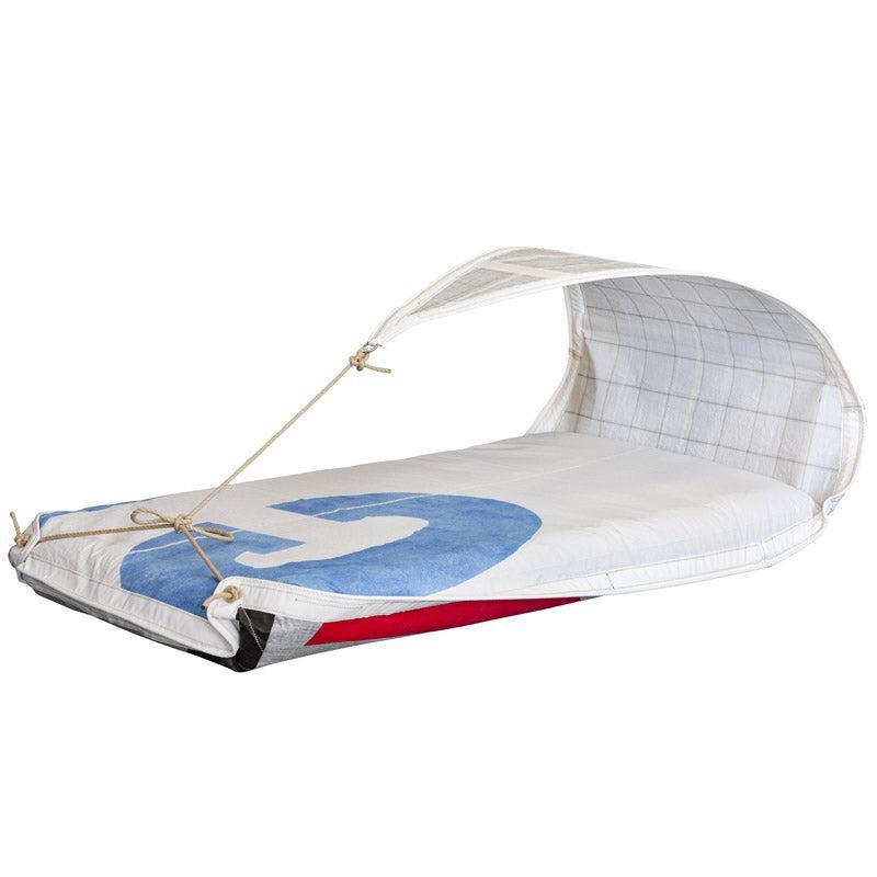 Vaurien Floating Lounger | Outdoor Seating